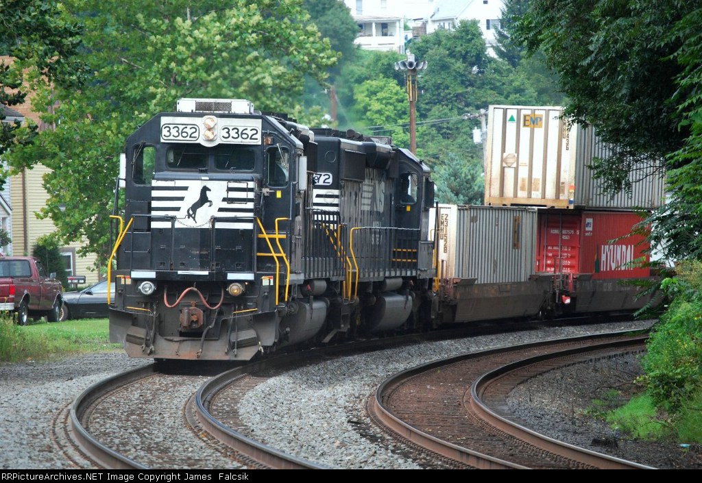 Westbound Helpers on the curve